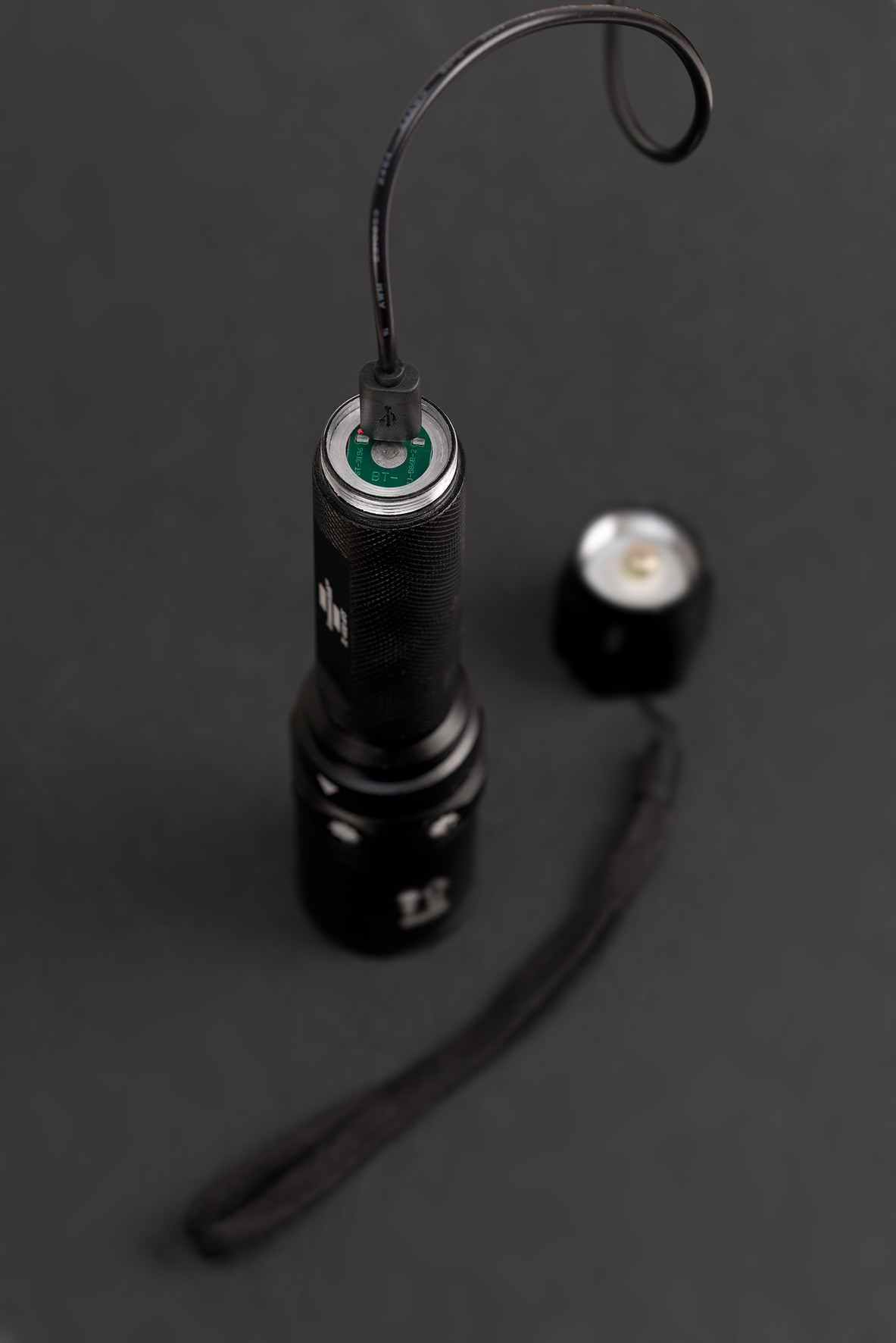 LuxPremium Rechargeable-Focus-Selector-LED-Flashlight TL 400 AFS, IP44 ...