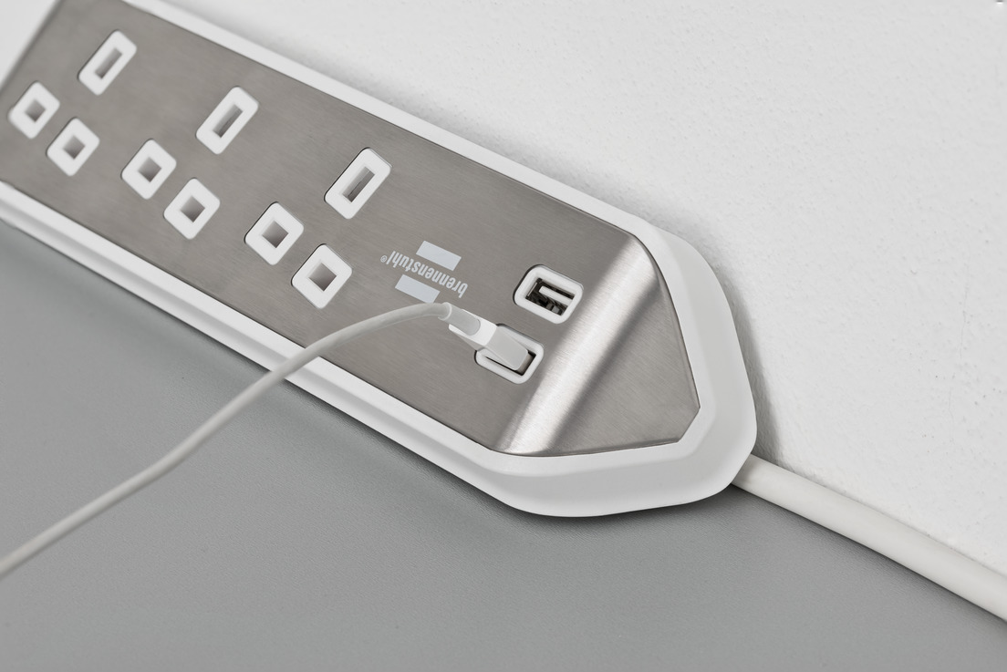 brennenstuhl®estilo corner extension lead with USB charging function 3 ...
